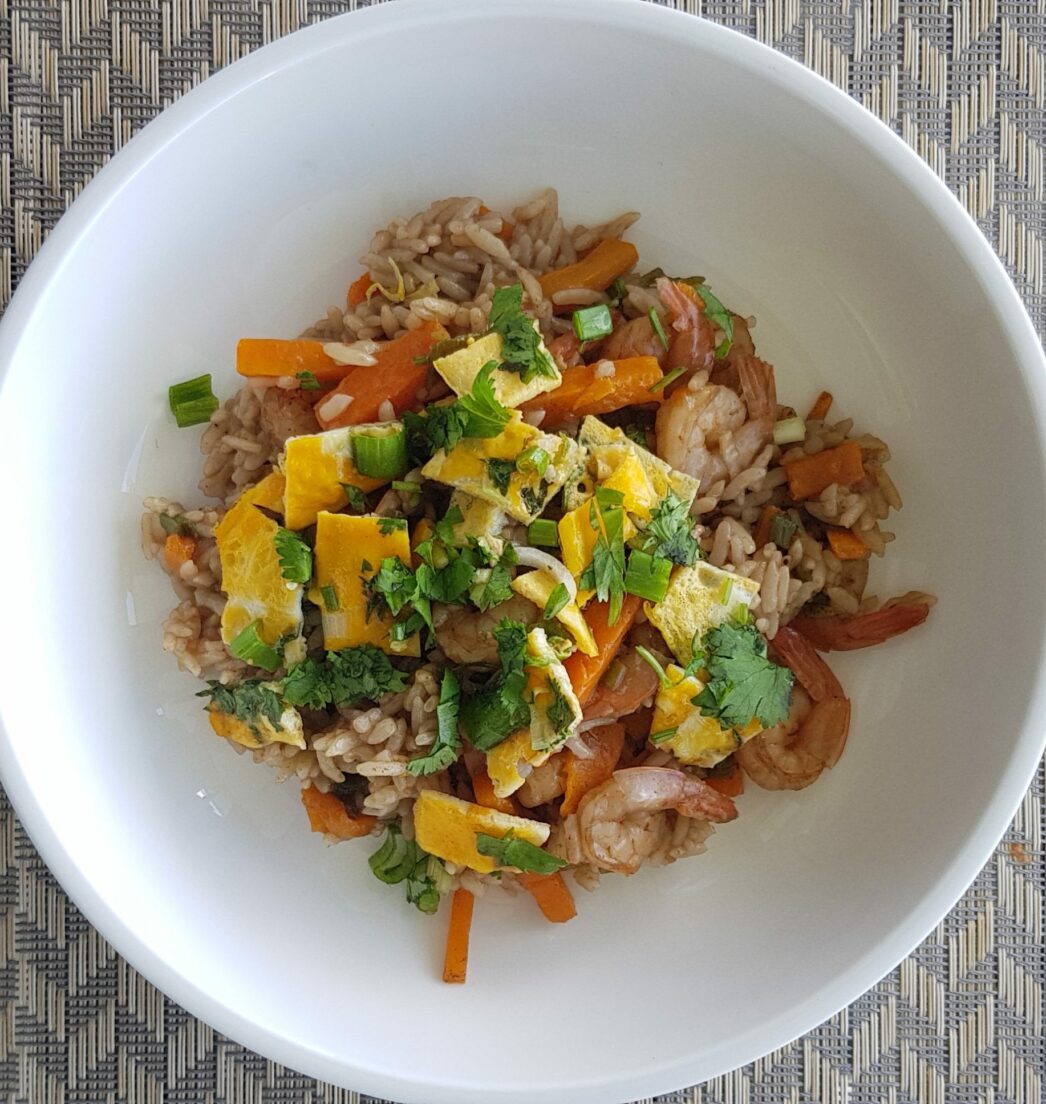 Receta de Arroz chaufán con camarones - Cheflab